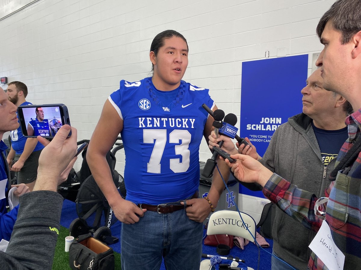 Pete big part of offensive line rebuild | Winchester Sun